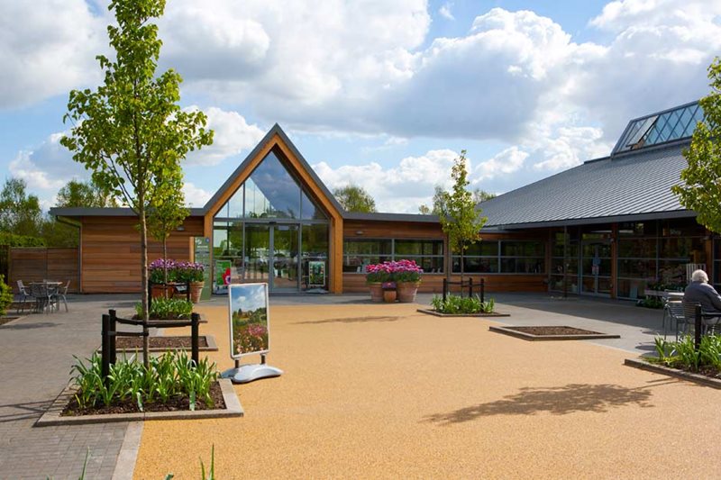 See the seasonal highights at RHS Garden Hyde Hall / RHS Gardening