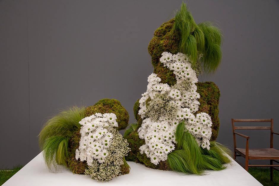 Reflective Floral Designs Flower Show