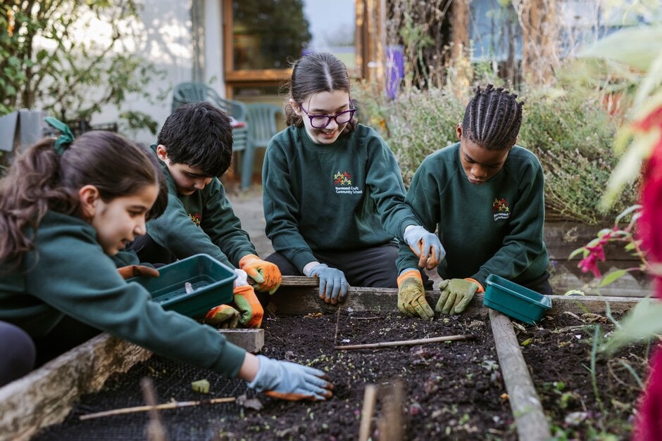 Teaching Horticulture Careers In Therapeutic Gardening | Trellis