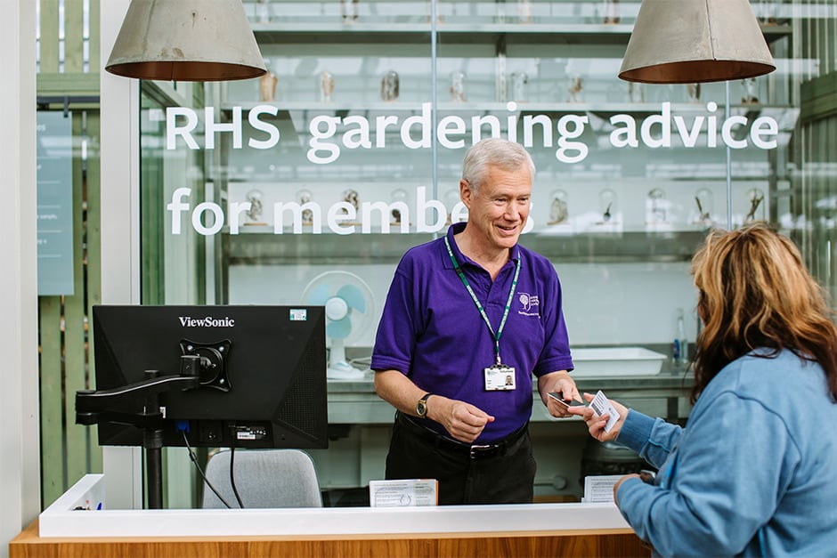 Volunteer with the RHS / RHS